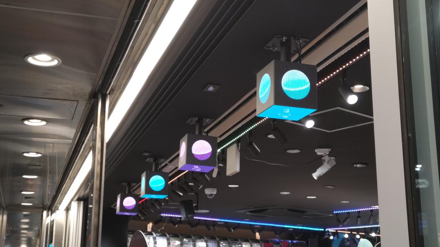 カプセルトイ専門店#C-pla（シープラ） - CCS｜中央コンピューターサービス株式会社｜SS担当